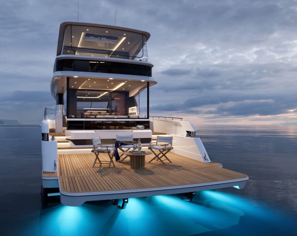 GLOBAL REVEAL | MARITIMO M75 FLYBRIDGE MOTOR YACHT